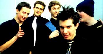 AMbER - Muzic.NZ - Musicians & Bands