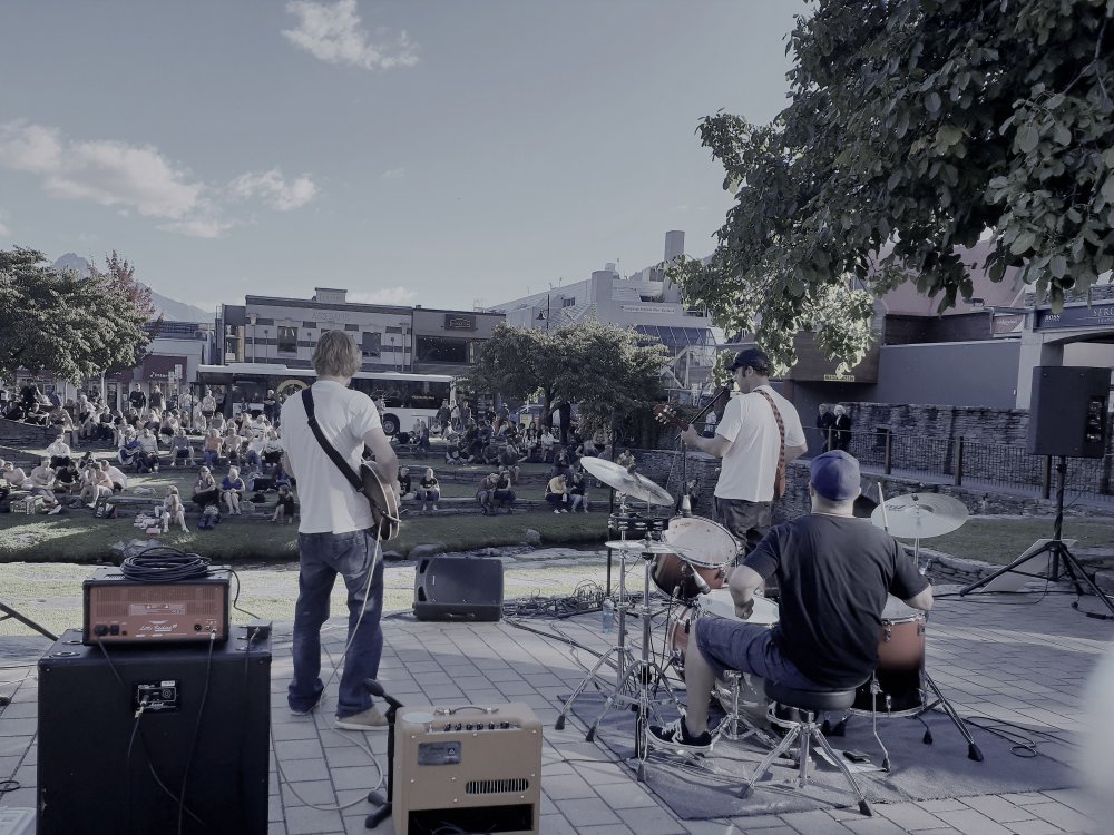 Chasin Wolves - Muzic.NZ - Musicians & Bands