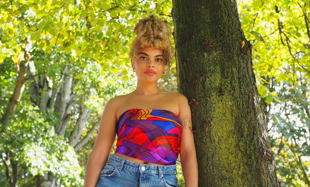 Estère - Muzic.NZ - Musicians & Bands