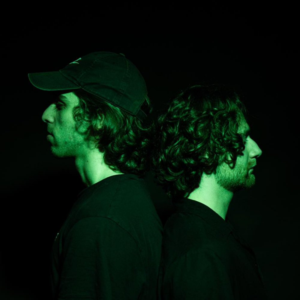 FOVOS x Airod Release New Single ‘Baddie’ – Muzic.NZ