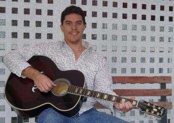 Glen Moffatt - Muzic.NZ - Musicians & Bands