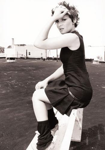 Julia Darling - Muzic.NZ - Musicians & Bands
