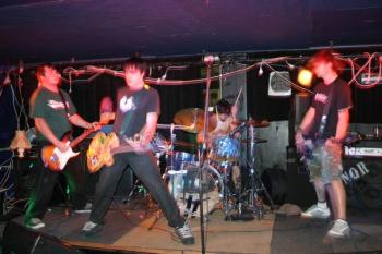 Not Quite Right - Muzic.NZ - Musicians & Bands