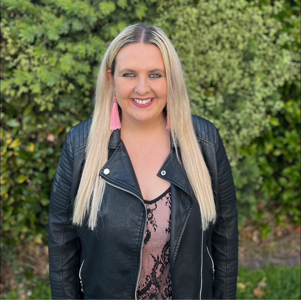 Renée Therése - Muzic.NZ - Musicians & Bands