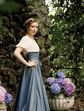 Yulia - Muzic.NZ - Musicians & Bands