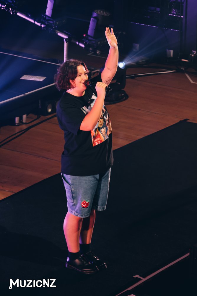 Navvy @ Auckland Town Hall, Auckland – 13/04/2024 – Muzic.NZ