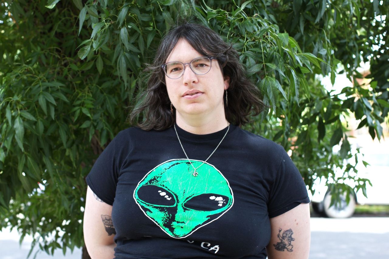 Amamelia Announces Release Show + Shares ‘(Listen To) The Sound Of The ...
