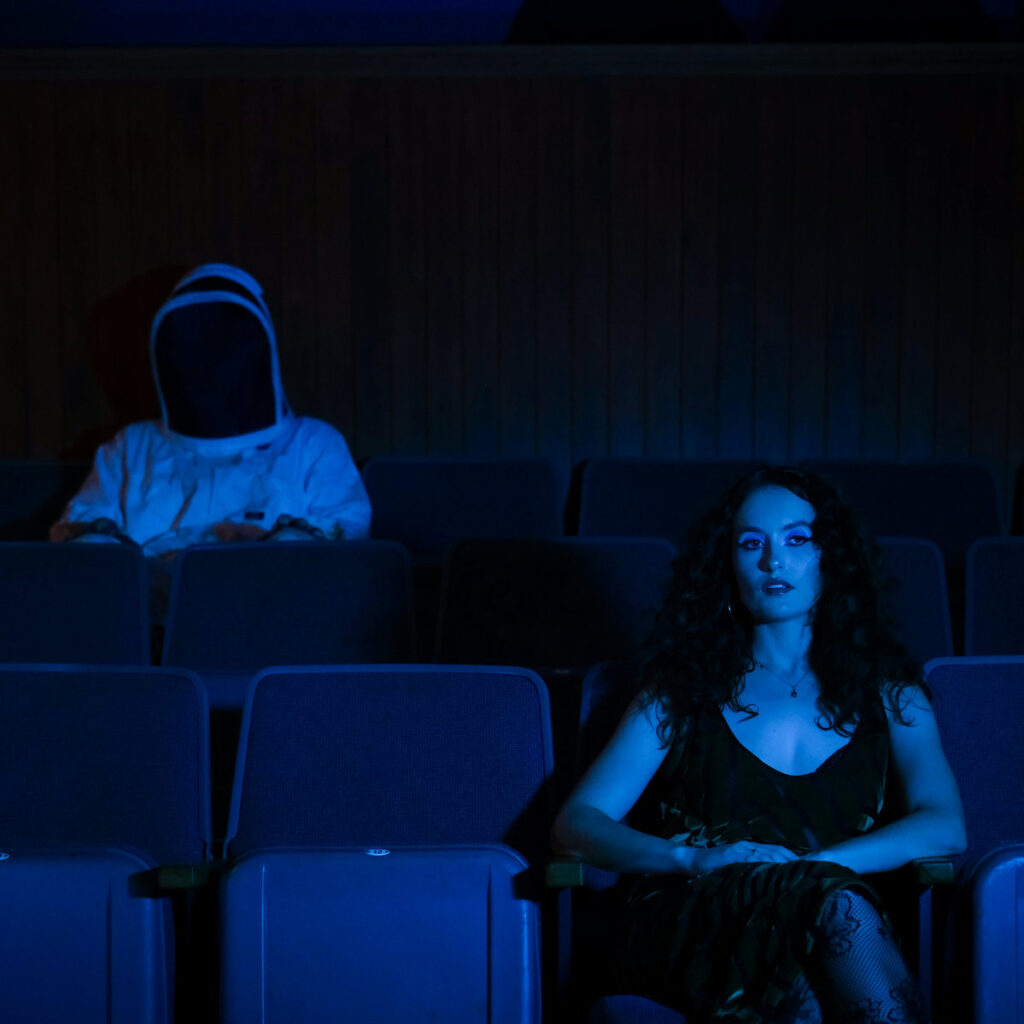 Babe Martin returns with ‘Sundog’ – Muzic.NZ