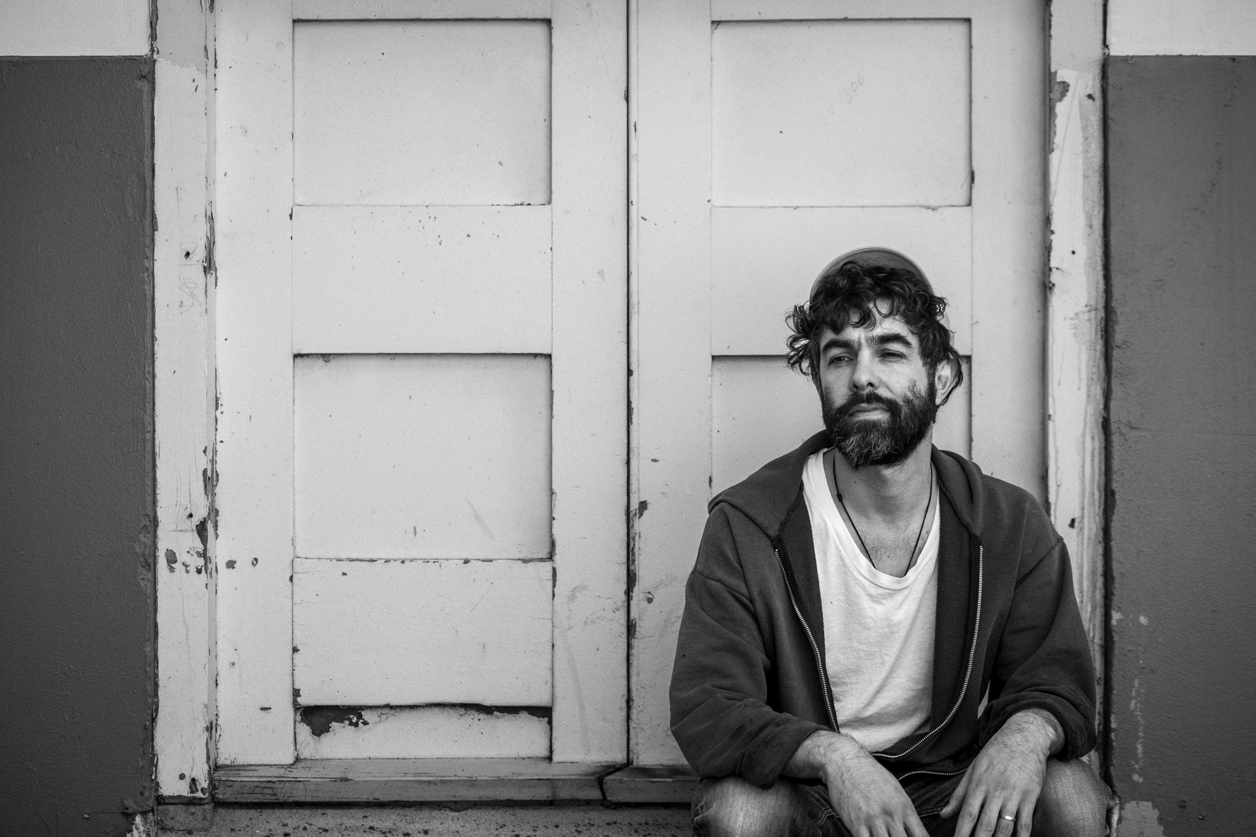 Brandon De La Cruz Releases ‘Blue Irises In Hologram’ – Muzic.NZ