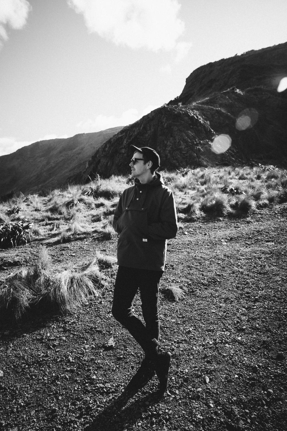 Grayson Gilmour Releases ‘Holding Patterns (Remixes)’ – Muzic.NZ