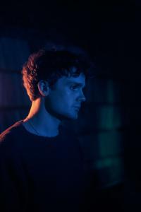 Harry Parsons focuses spotlight on mental health in vulnerable new song ...