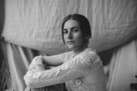 Holly Arrowsmith Announces new album, shares poignant new track and ...
