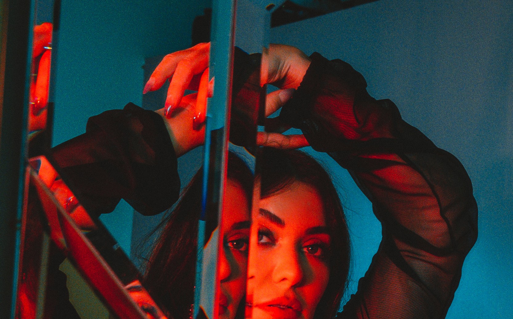 Janine releases career-defining album, ‘Pain and Paradise’ – Muzic.NZ