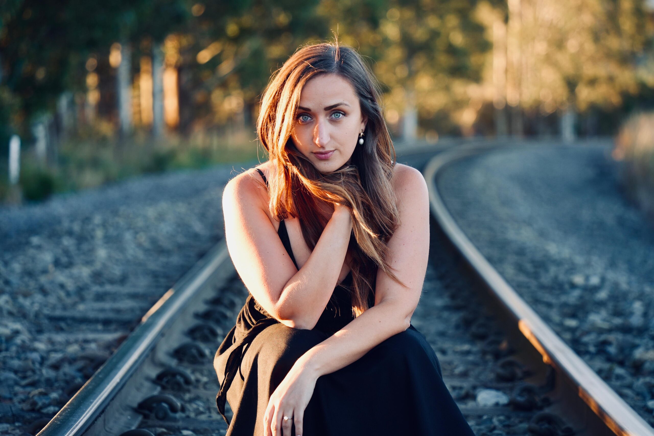 Rising Country-Pop Artist Karra Rhodes Unveils Her Debut Album ...