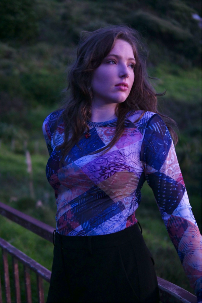 Lucy Munro is Back – New Single ‘Seventeen’ Out Today – Muzic.NZ