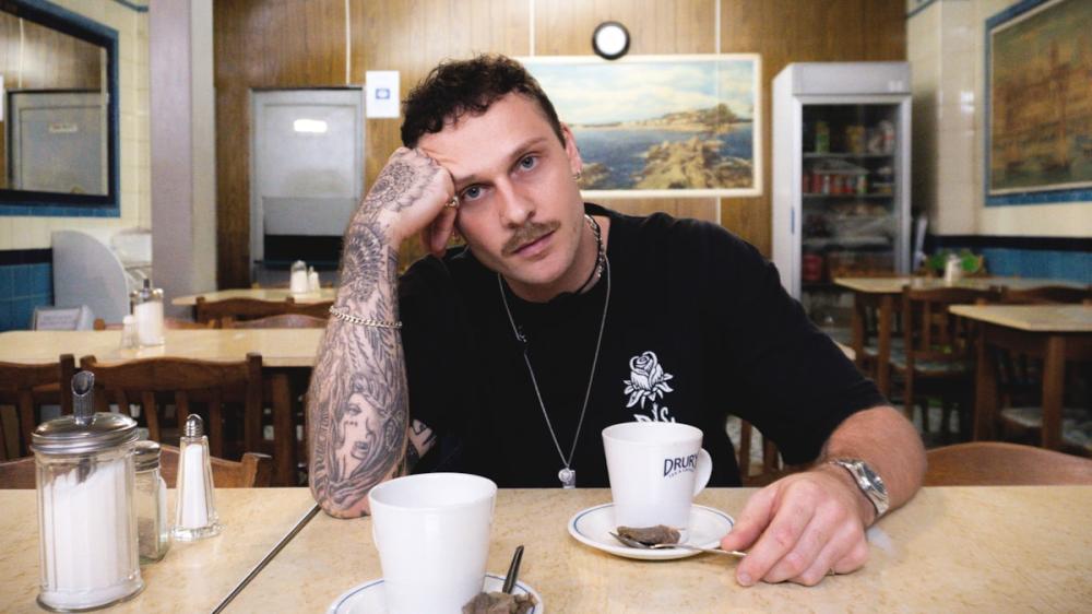 Mackenzy Mackay Announces His Debut Tour This October – Muzic.NZ
