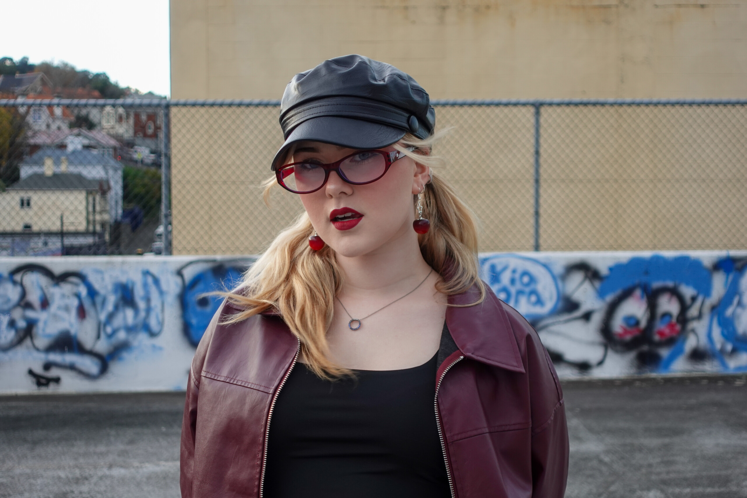 Niamh Crooks Returns With Empowering Dark-Pop Single – Muzic.NZ