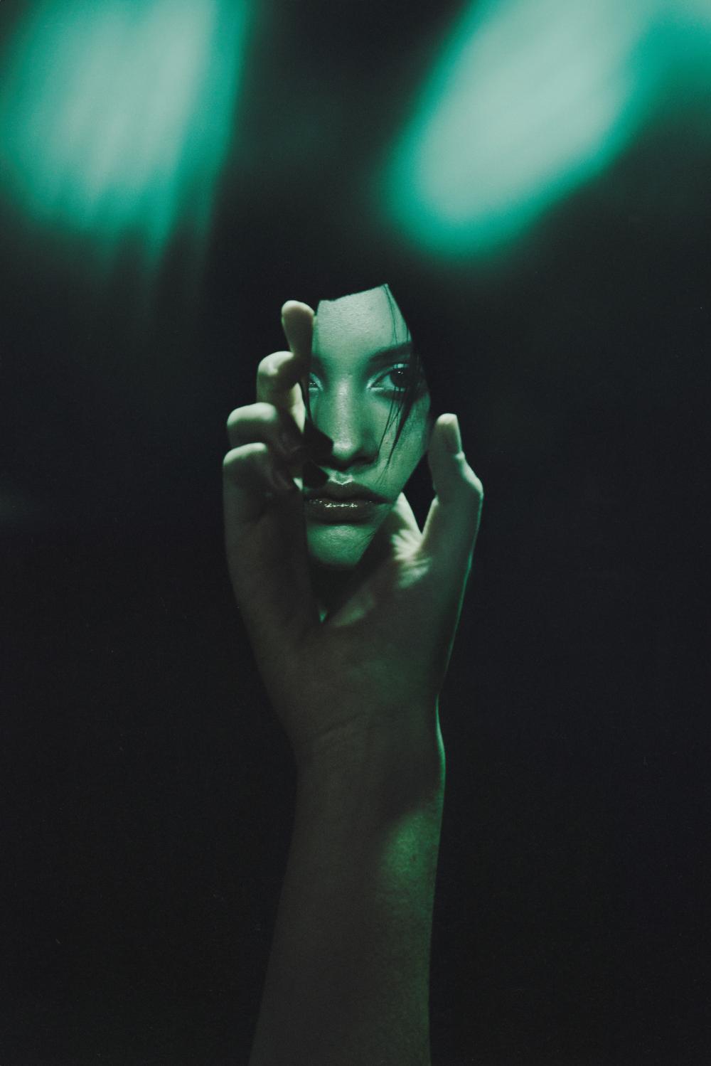 NZ’s newest rising star Aubrie Mitchell releases fiery new single ...