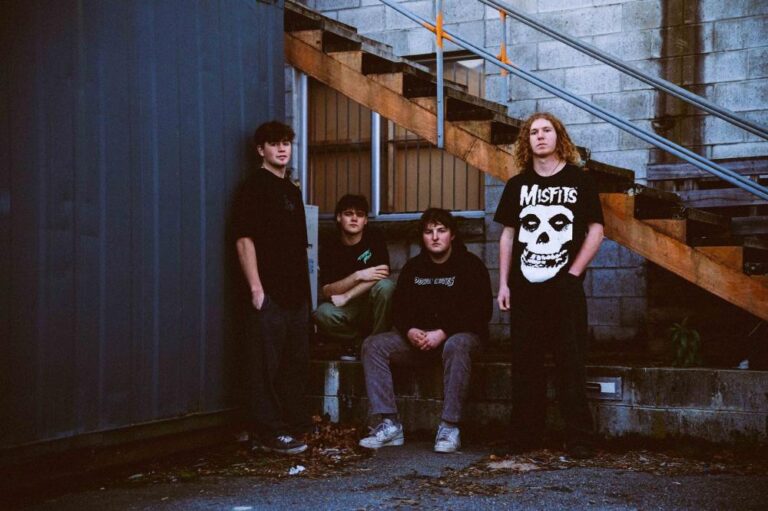 Powder Chutes release ‘Scalpel’ as chosen by Alien Weaponry – Muzic.NZ