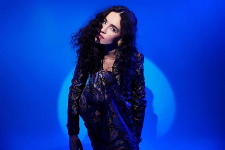 Robinson unveils all-encompassing and euphoric anthem, ‘Nirvana’ – Muzic.NZ