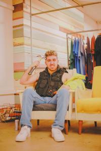 Sam V Releases ‘Up Up Down’ – Muzic.NZ