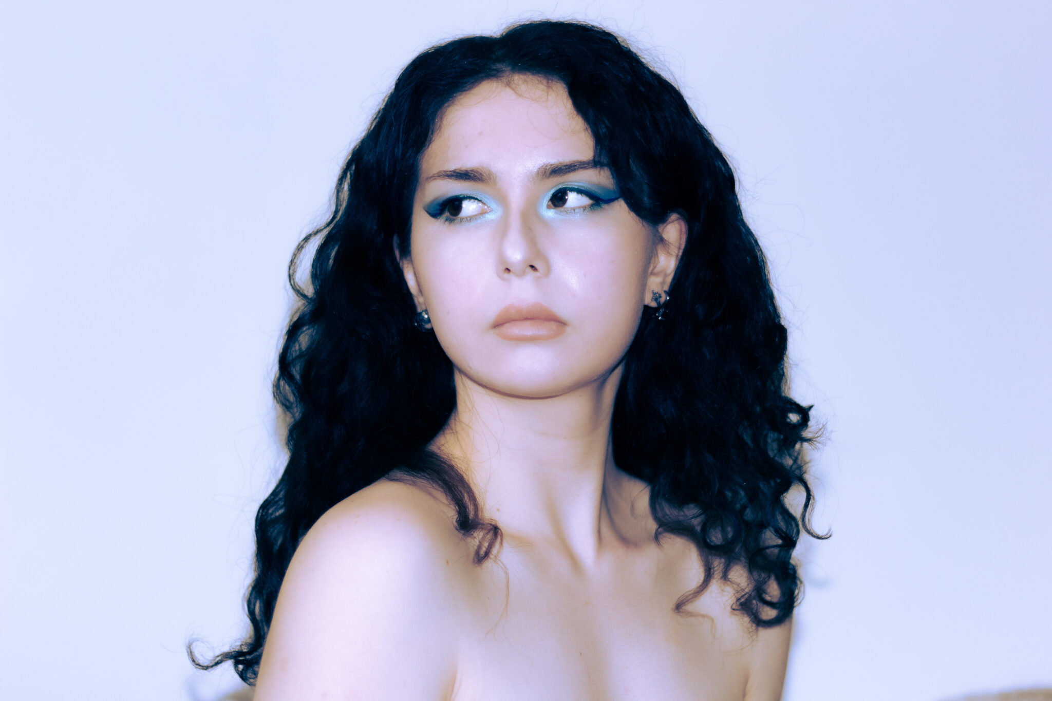 Tee. Unveils ‘Dream, If You Please’ – Muzic.NZ