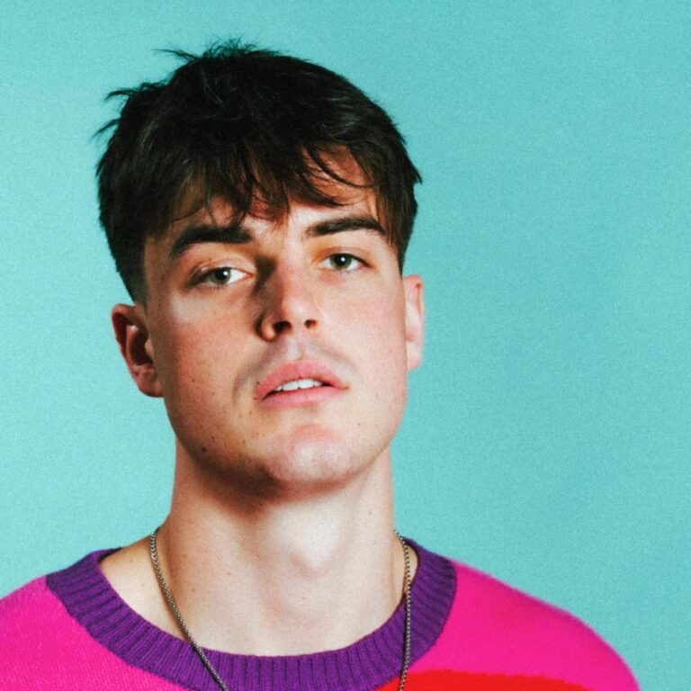 XUZZ Releases ‘Big Guts’ – Muzic.NZ